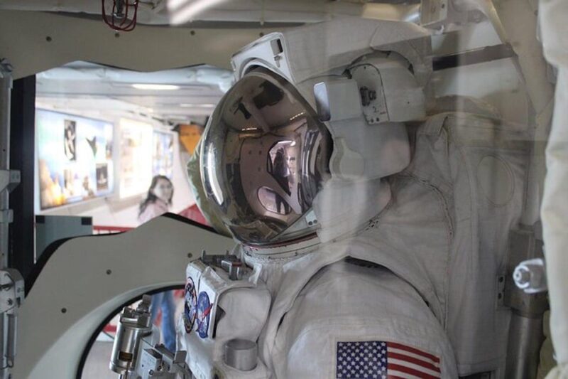 Houston: Tunnel Tour & NASA Space Center Ticket/Transport - Who Will Love This Tour?