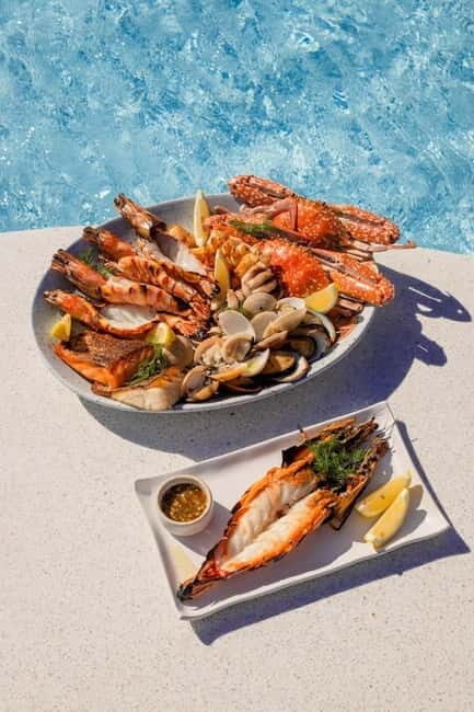 Hua Hin: Sundance Dayclub F&B Packages - The Atmosphere and Social Vibe