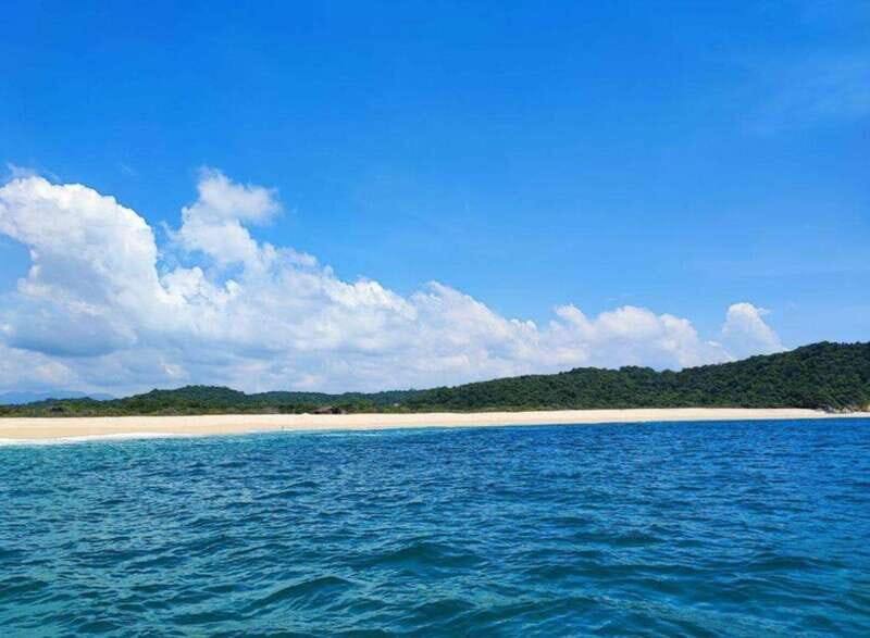 Huatulco: Tour of the Bays by Boat - A Detailed Look at the "Tour of the Bays by Boat"