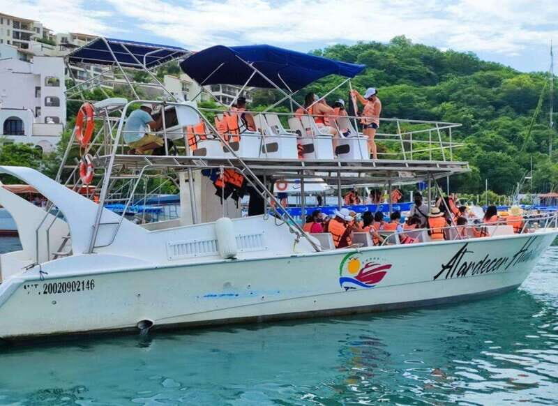 Huatulco: Tour of the Bays by Boat - Why You Should Consider This Tour