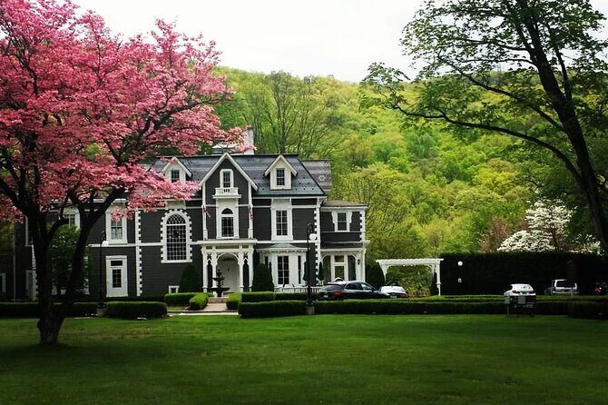 Hudson Valley VIP Vineyard Tour from NYC via Private Helicopter - An In-Depth Look at the Experience