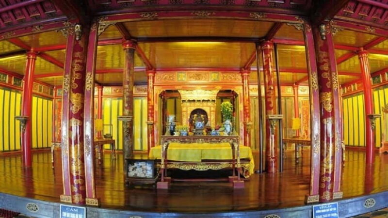 Hue Boat Tour On Perfume River with Royal Tombs - FAQ