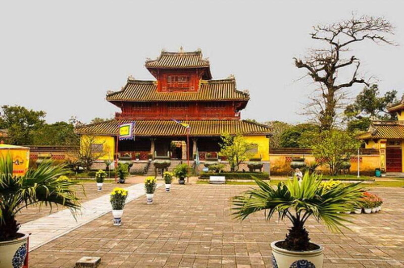 Hue: City Day Trip by Private Car & English Speaking Driver - Who is this tour best for?