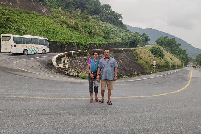 Hue City Tour via Hai Van Pass - Private Guided Tour - The Scenic Drive: Hai Van Pass and Lap An Lagoon