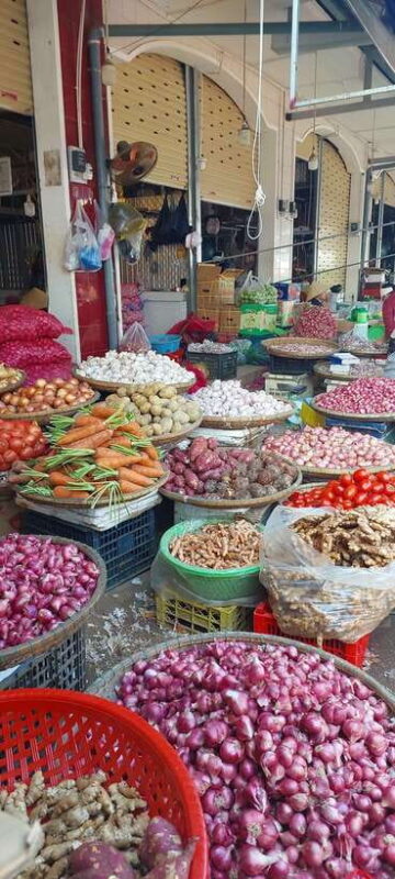 Hue Cooking Class with local-Visit market, cook local food - What to Keep in Mind
