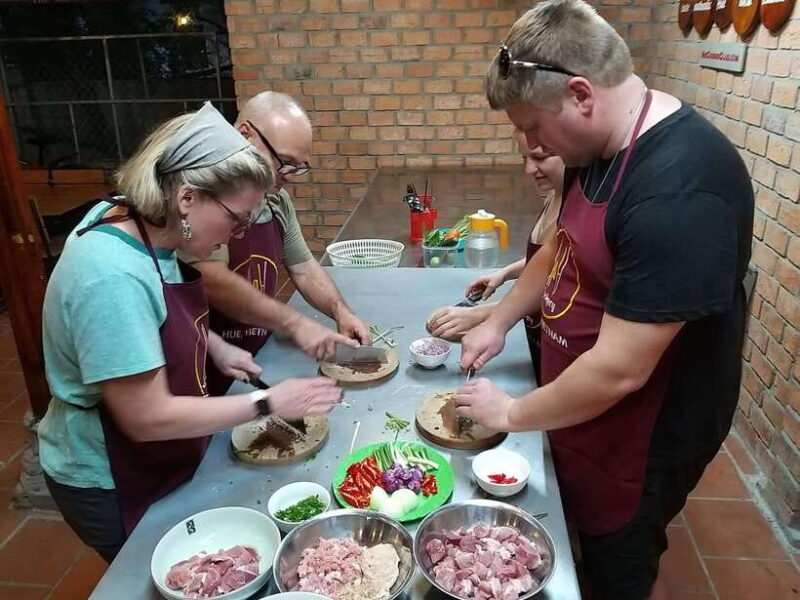 Hue Cooking Class with local-Visit market, cook local food - FAQ