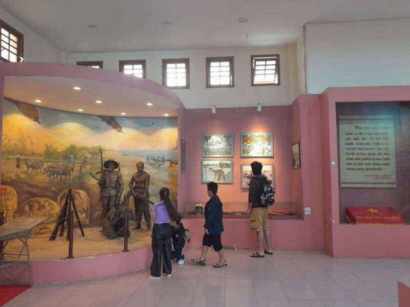 Hue: DMZ Half-Day by Private Car with Vinh Moc Tunnels - Key Points