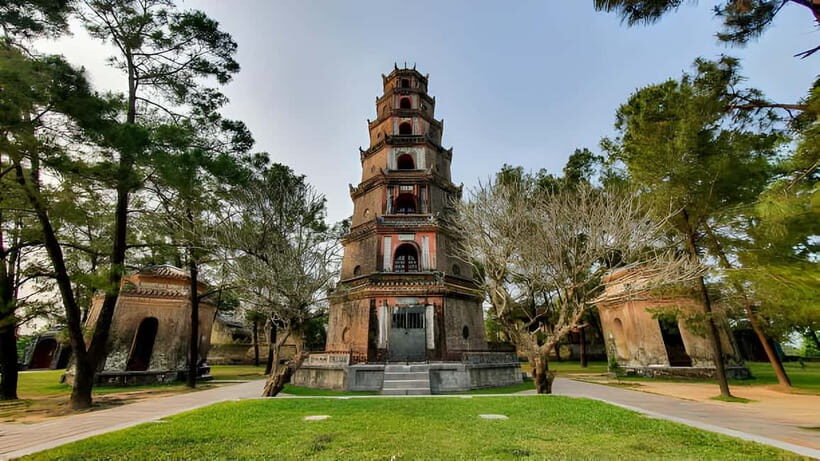 Hue: Dragon Boat Cruise, Imperial Citadel, & Market Day Trip - Who Will Love This Tour?