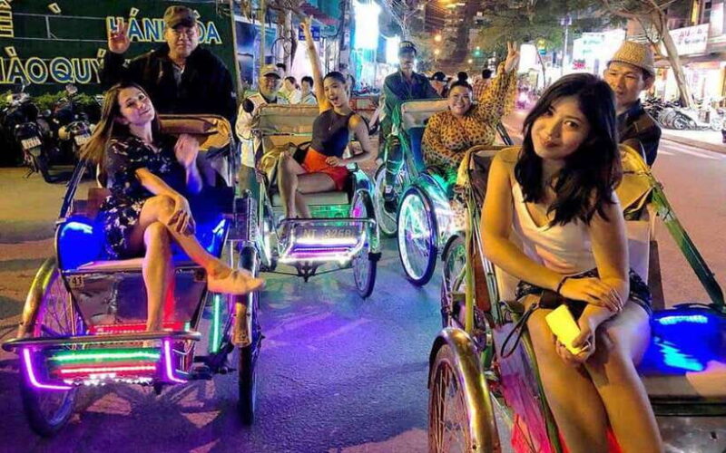 Hue Evening Foodie Cyclo Tour & Folk Music on Perfume River - Authenticity & Traveler Feedback