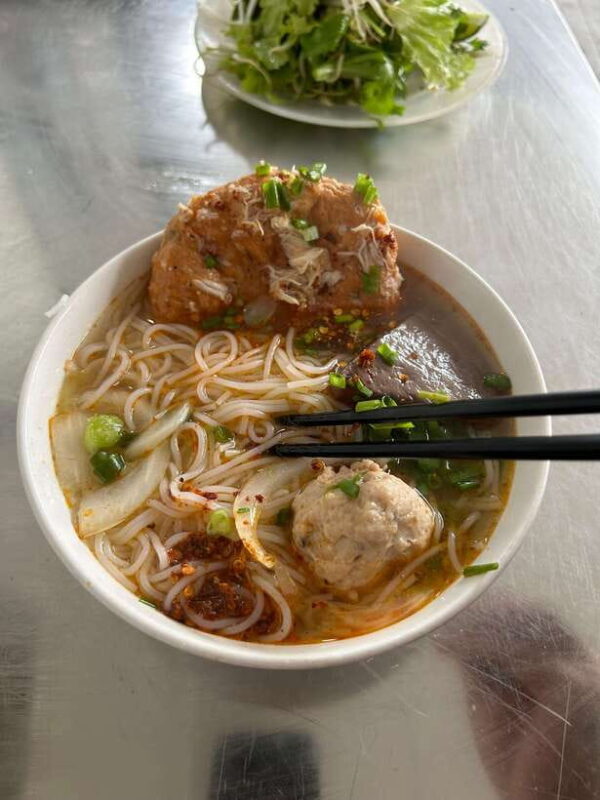 Hue: Guided Local Food Tour with Tastings - FAQ