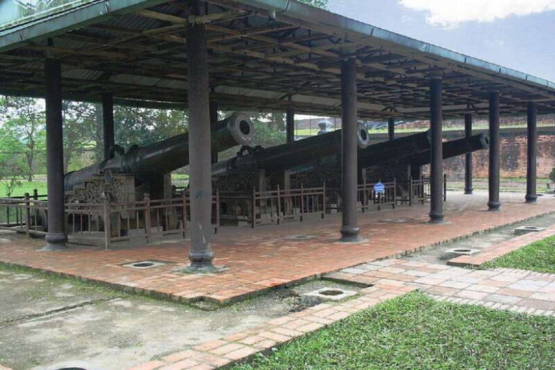 Hue: Imperial Citadel, Thien Mu Pagoda & Private Dragon Boat - What Makes This Tour Stand Out