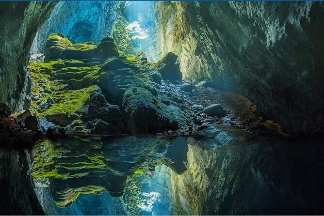 Hue Paradise Cave Group Tour - Lunch in Phong Nha: Rest and Recharge