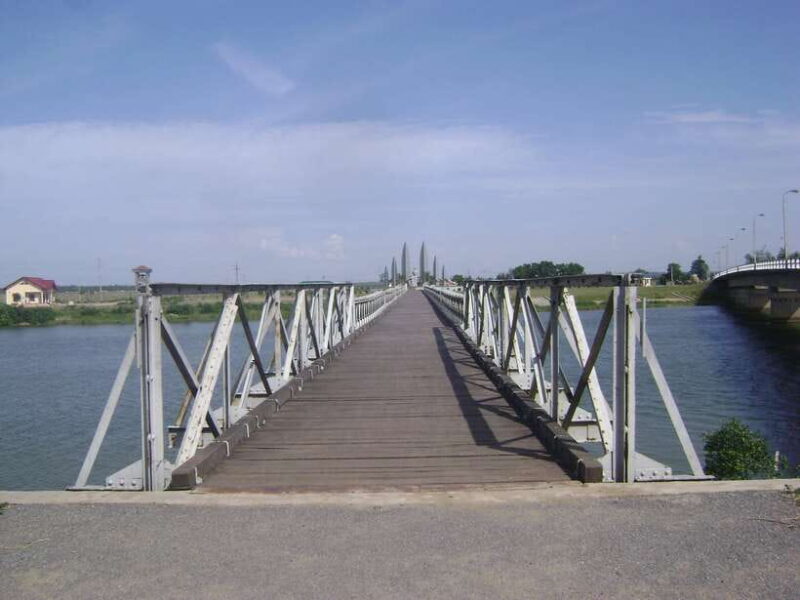 Hue: Private Car to DMZ with Vinh Moc Tunnels and More - Returning to Hue