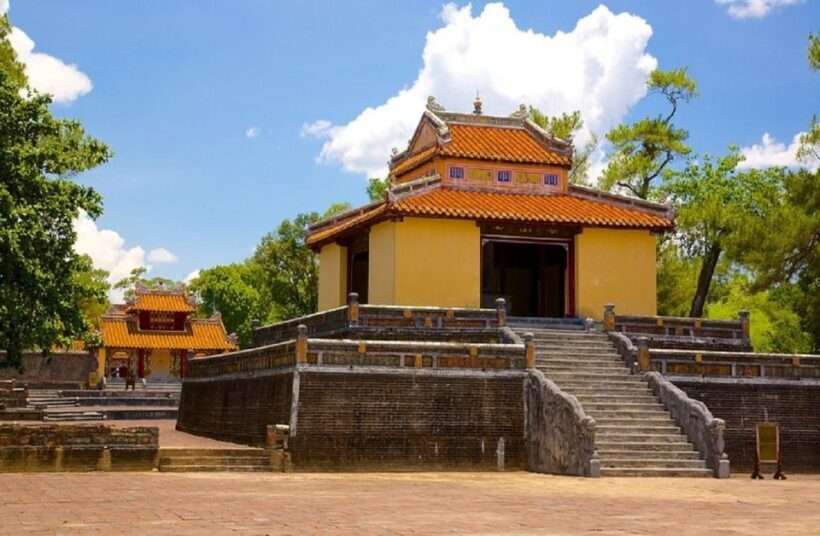 Hue: Private Dragon Boat, Pagoda, and Royal Tomb Tour - FAQs