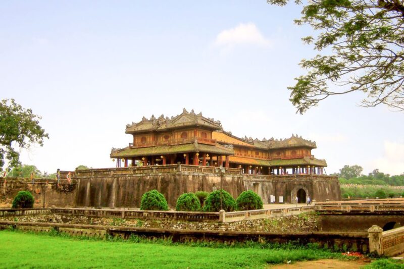 Hue: Private Tour by Car with Driver - Itinerary Breakdown: The Heart of Hue