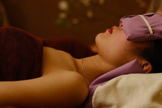 Hue Royal Relaxation Body Massage for 110 mins - Who Will Love This?