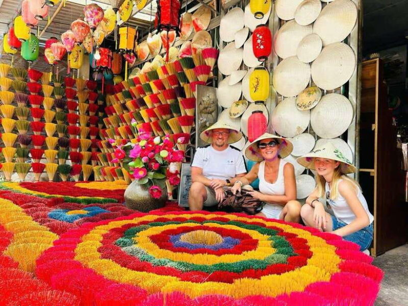 Hue: Royal Tombs, Pagoda, Perfume River by Dragon Boat & Car - FAQ