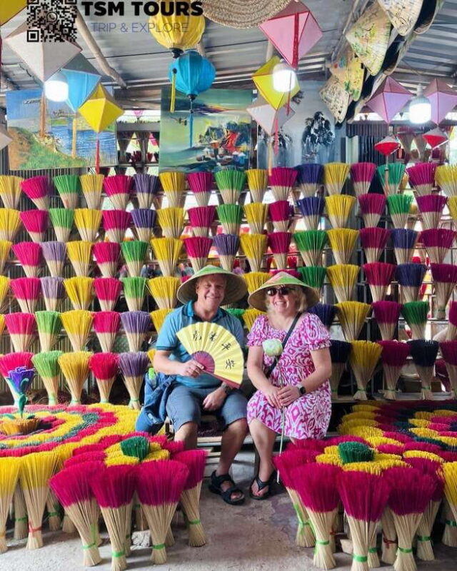 Hue: Royal Tombs & Pagoda Tour By Dragon Boat & Private Car - The Unique Charm of Khai Dinh’s Tomb