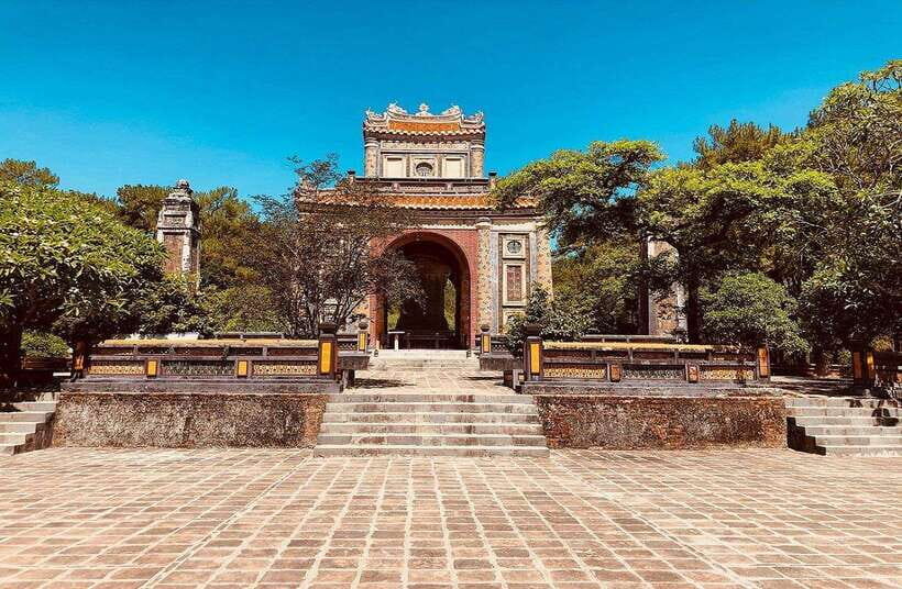 Hue Royal Tombs Tour: Visit Best Pagodas & Mausoleums - What Makes This Tour Special?