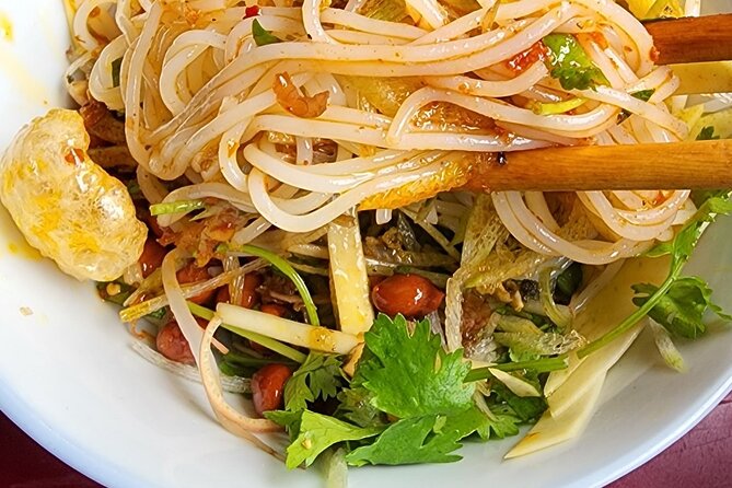 Hue Street Food walking Tour: the most popular & typical dishes - Practical Details