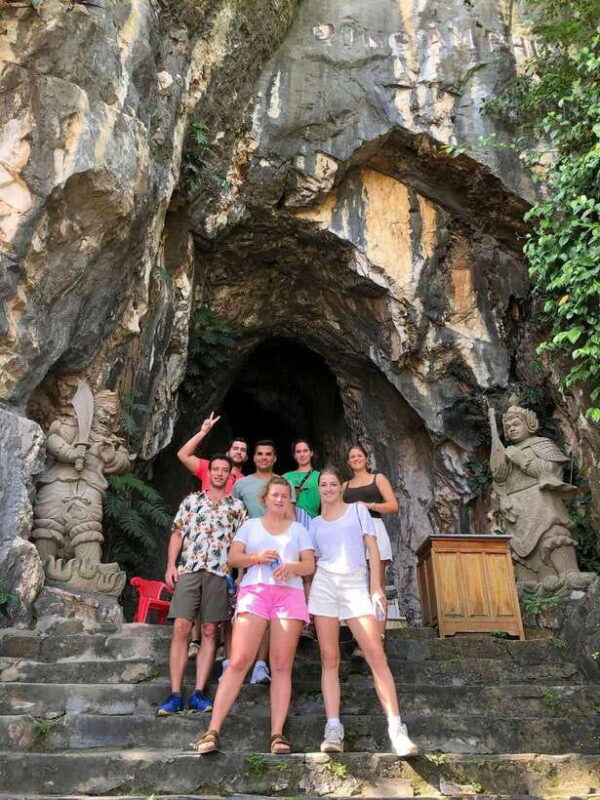 Hue To/From Hoi An Via Hai Van Pass & SightSeeing Stop - Visiting the Golden Bridge and BaNa Hills