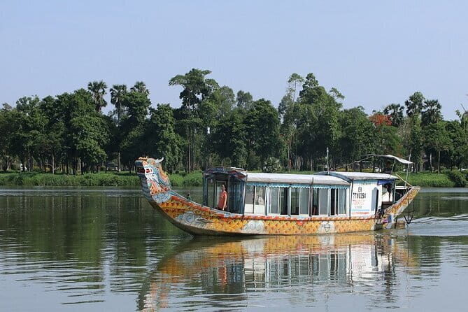 Hue to Hoi An Bus Tour with English Guide & Sightseeing - FAQ