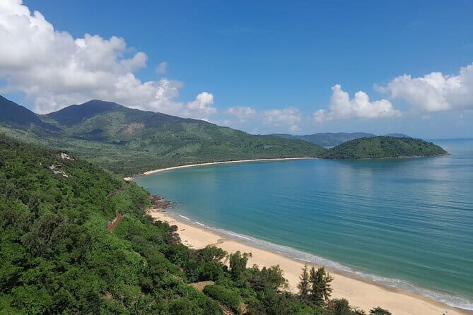 Hue to Hoi An Private Transfer via Hai Van Pass with Multi Option - What Does the Experience Feel Like?