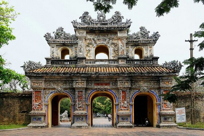 Hue Tour: Walking in Imperial City with Optional Dragon Boat - The Sum Up