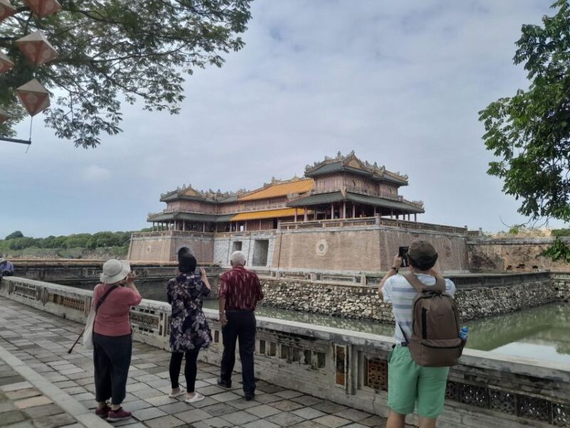 Hue:Deluxe Walking tour to Imperial City and Dong Ba Market - Who Will Love This Tour?