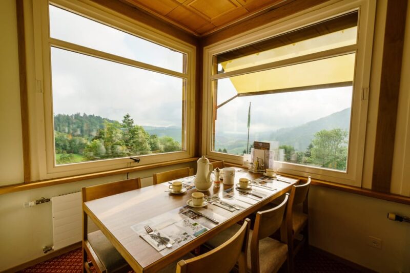 Hulftegg Mühlrüti: Sunday Brunch / Breakfast Buffet - Buffet Timing and Menu