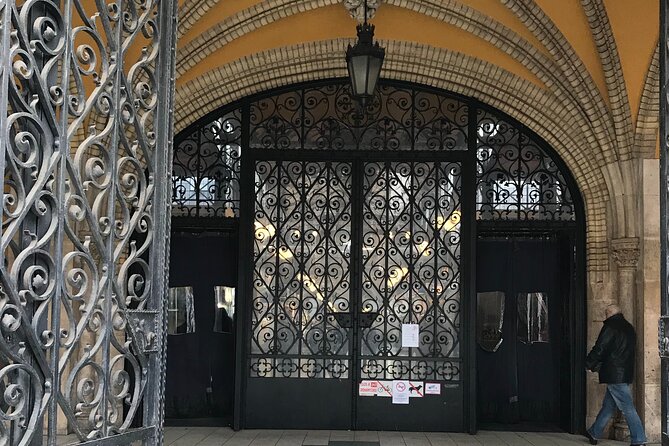 Hungarian Cooking Class Combined With Market Tour - Meeting Point and Logistics