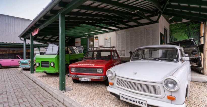 Hungary: Szentendre Retro Design Center Entry Ticket - Toys, Household Items, and Media