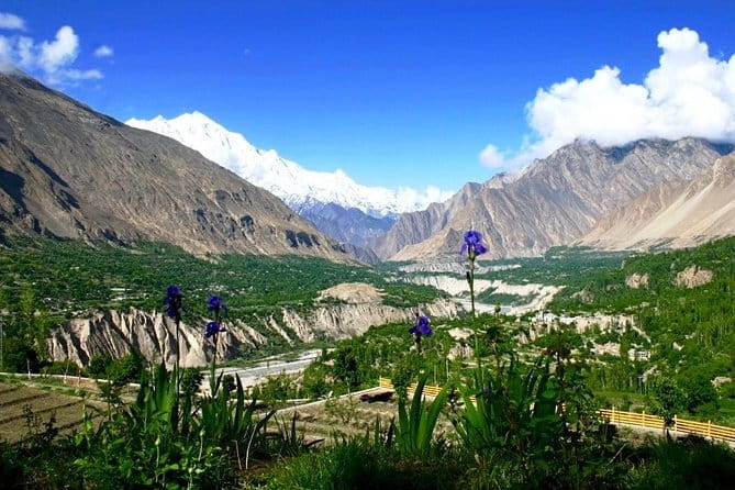 Hunza Valley Tour Pakistan - Key Points