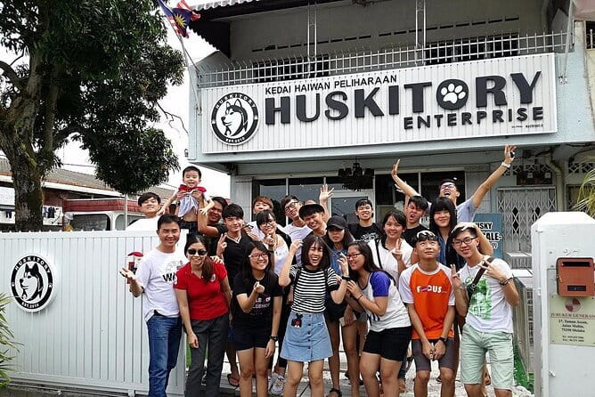 Huskitory Connecting People and Dogs - The Experience Length and Group Size