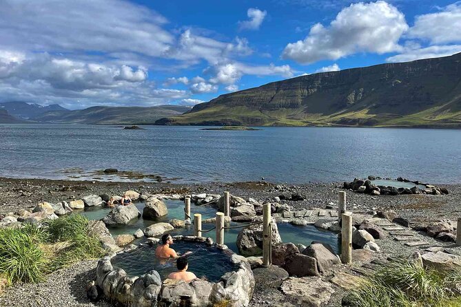 Hvammsvík Hot Spring With Return Transfers From Reykjavík - Exploring the Amenities: Pools, Restaurant, and More