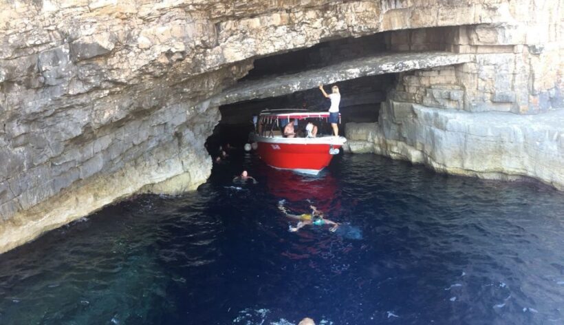 Hvar: Private Blue Cave and Vis Speedboat Tour - FAQ