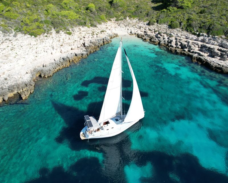 Hvar: Private Sailing Boat Trip with Swimming and Snorkeling - Key Points