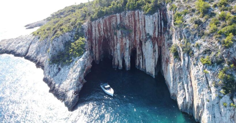 Hvar: South shore & Pakleni islands private speedboat tour - Authentic Experiences & Real Feedback