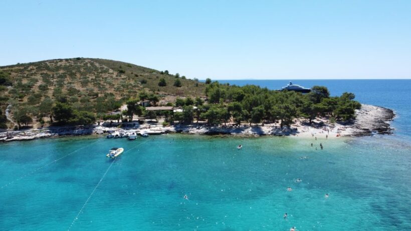 Hvar: South shore & Pakleni islands private speedboat tour - FAQ