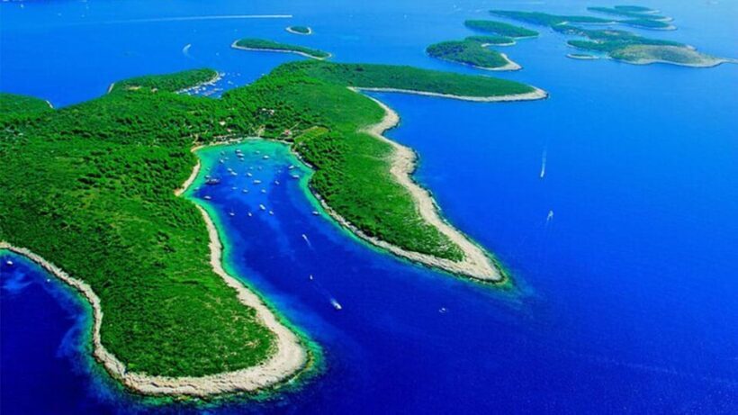Hvar Tour from Split - Full Day Tour - First Stop: Bol and Zlatni Rat Beach on Bra Island (2 hours)