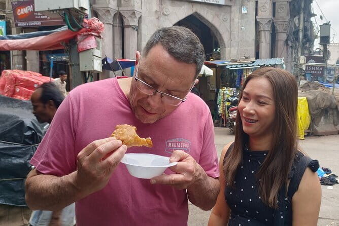 Hyderabad Street Food Experience with Local Expert - Practical Tips for Travelers