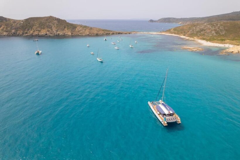Hyères, Brégançon & Porquerolles : Full-Day cruise with Meal - Exploring the Day Step-by-Step