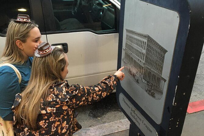 Hysterical Historical Scavenger Hunt - What is the Hysterical Historical Scavenger Hunt?