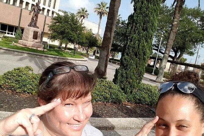 Hysterical Historical Scavenger Hunt - The Reviews in Perspective
