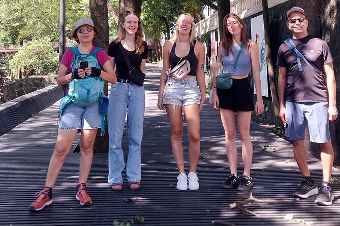 I Am Dave, Discover the Best of San Salvador With Me in a Fun Way - Connecting With the Vibrant Local Community