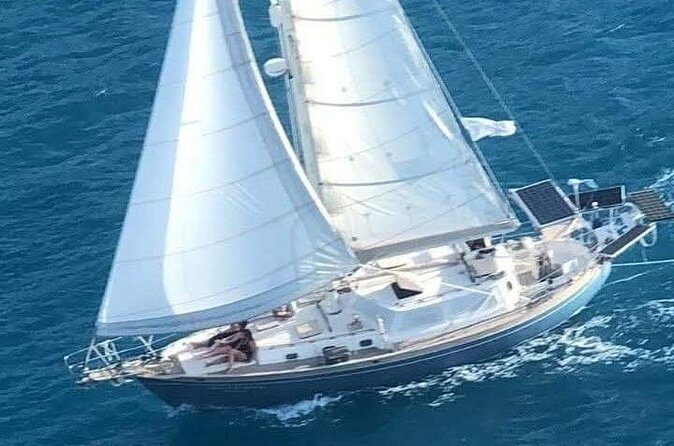 I Like Turtles Private Sailing and Snorkeling from Sapphire - FAQs