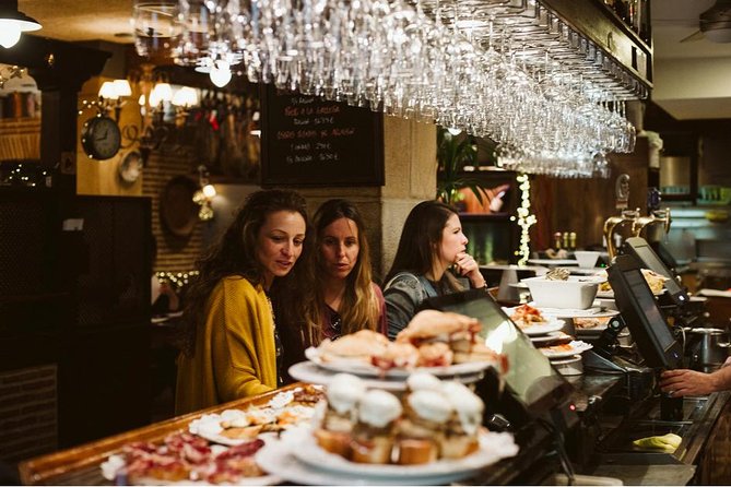 I Travel for Food Tour in San Sebastian - Learning About Basque History and Traditions