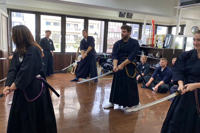 Iaido Experience in Tokyo - Cutting Demonstrations
