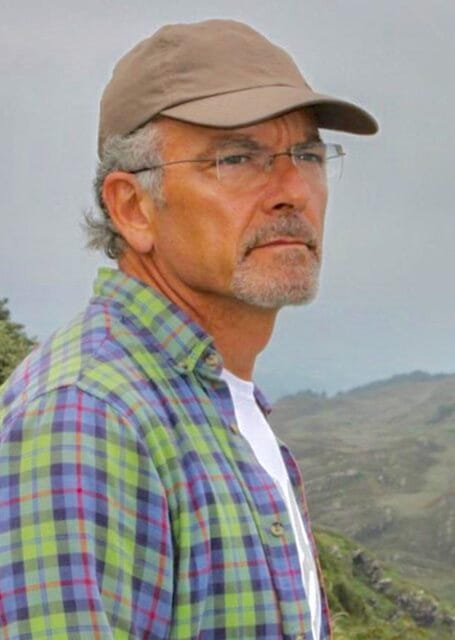 Ibiza: 25min Motorized Paragliding Flight around the Island - Who Will Love This?