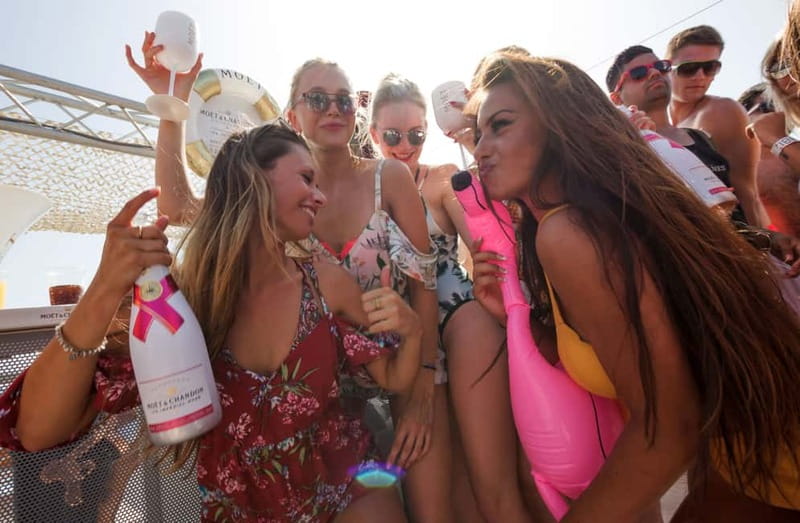 Ibiza: Bottomless Brunch at Ibiza Boat Club with Drinks & DJ - The Bottom Line